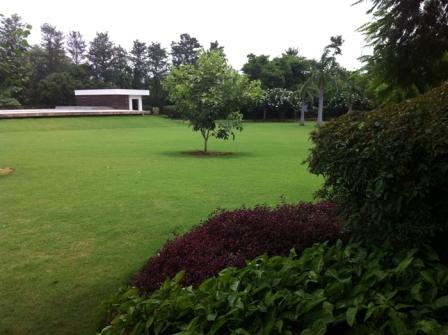 4 Bedroom Farm House for rent in DLF CHATTARPUR ,New Delhi | properties 4 u